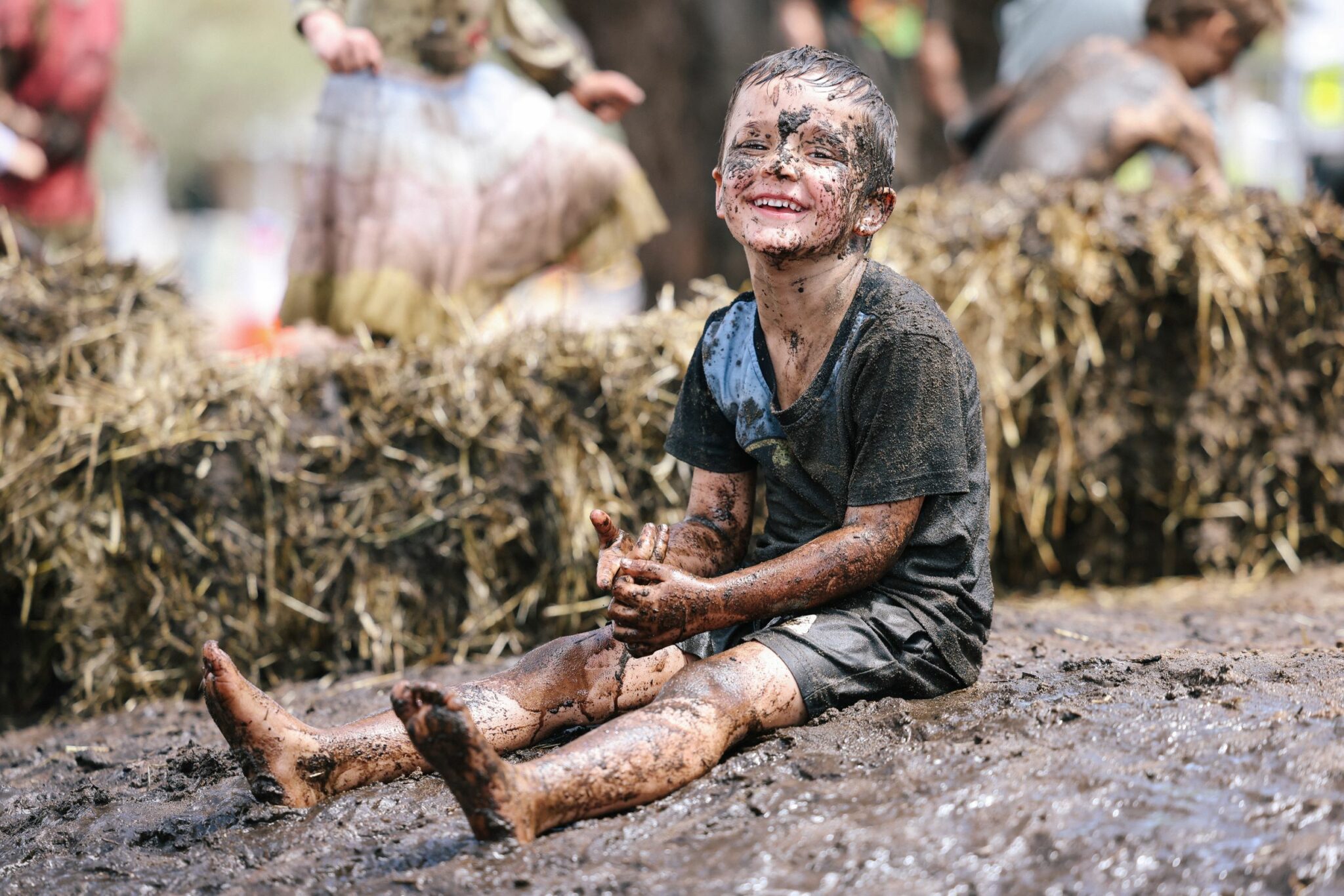4 Reasons Mud Play Matters + Printable Mud Play Ideas List - Nature Play WA